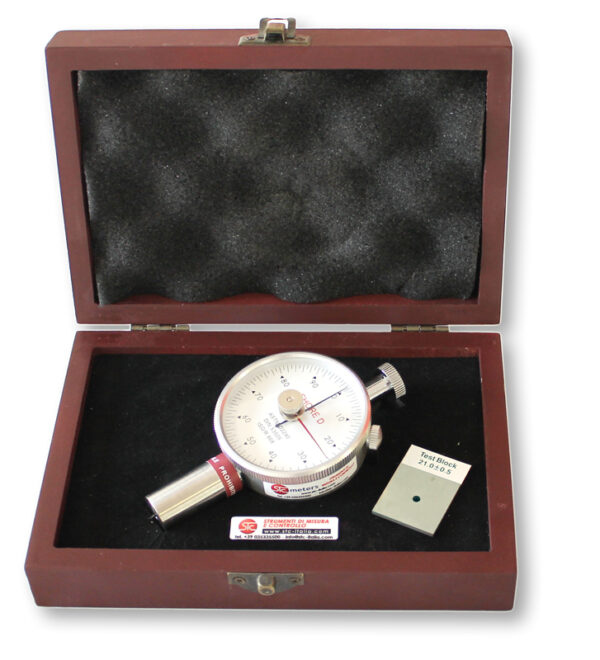 Durometri per gomma e plastica: la scala Shore - STC Meters